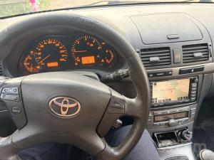 Серый Тойота Авенсис 2006 в Даугавпилс, объемом двигателя 2.20 л и пробегом 356 тыс. км за 750 €, фото 4 на AUTOMOTO.COM.LV