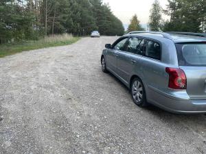 Grey Toyota Avensis 2007 in Gargzdai, with an engine capacity of 2.00 L and mileage of 405 thousand km for 1200 €, photo 3 on AUTOMOTO.COM.LV
