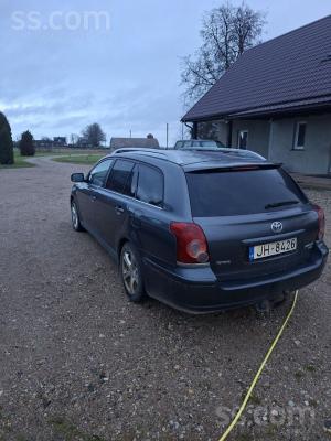 Pelēks Toyota Avensis 2007 Balvi, ar dzinēja tilpumu 2.20 L un nobraukumu 360 tūkst. km par 1000 €, foto 2 vietnē AUTOMOTO.COM.LV