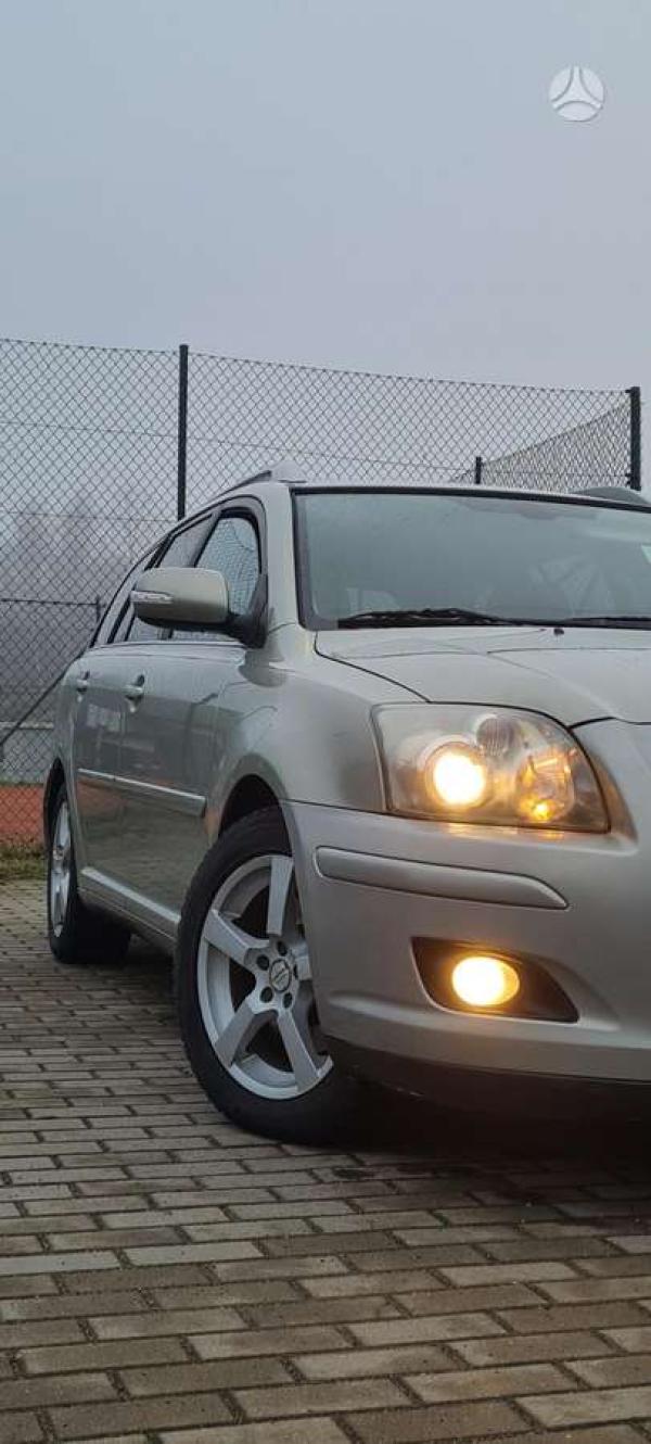 Grey Toyota Avensis 2007 in Vilnius, with an engine capacity of 2.00 L and mileage of 383 thousand km for 2250 €, photo 10 on AUTOMOTO.COM.LV