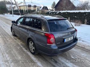 Pelēks Toyota Avensis 2007 Tartu, ar dzinēja tilpumu 2.00 L un nobraukumu 320 tūkst. km par 2500 €, foto 4 vietnē AUTOMOTO.COM.LV