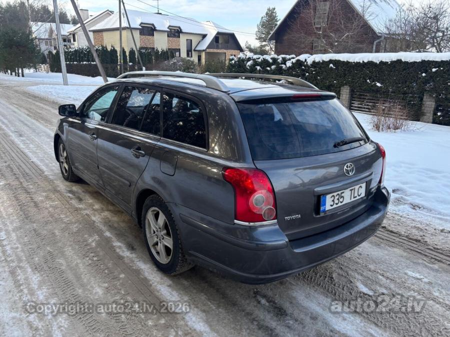 Pelēks Toyota Avensis 2007 Tartu, ar dzinēja tilpumu 2.00 L un nobraukumu 320 tūkst. km par 2500 €, foto 4 vietnē AUTOMOTO.COM.LV