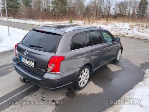 Grey Toyota Avensis 2007 in Tallinn, with an engine capacity of 2.20 L and mileage of 350 thousand km for 2500 €, photo 3 on AUTOMOTO.COM.LV