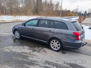 Grey Toyota Avensis 2007 in Tallinn, with an engine capacity of 2.20 L and mileage of 350 thousand km for 2500 €, photo 5 on AUTOMOTO.COM.LV