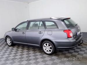 Pelēks Toyota Avensis 2007 Tallina, ar dzinēja tilpumu 2.20 L un nobraukumu 289 tūkst. km par 1497 €, foto 4 vietnē AUTOMOTO.COM.LV