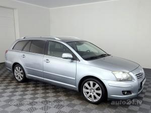 Pelēks Toyota Avensis 2007 Tallina, ar dzinēja tilpumu 2.00 L un nobraukumu 338 tūkst. km par 1699 €, foto  vietnē AUTOMOTO.COM.LV