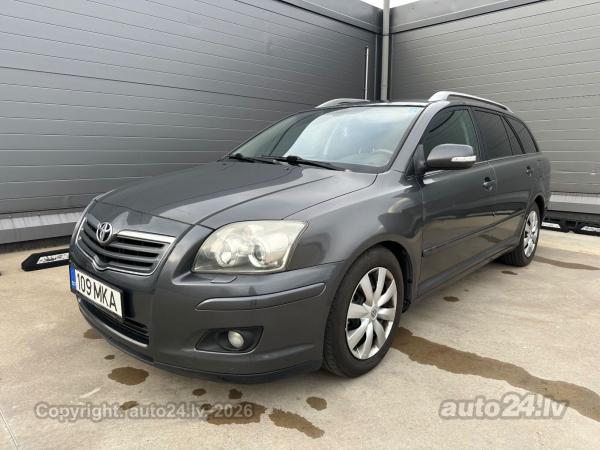 Pelēks Toyota Avensis 2007 Tallina, ar dzinēja tilpumu 1.80 L un nobraukumu 365 tūkst. km par 3200 €, foto 1 vietnē AUTOMOTO.COM.LV