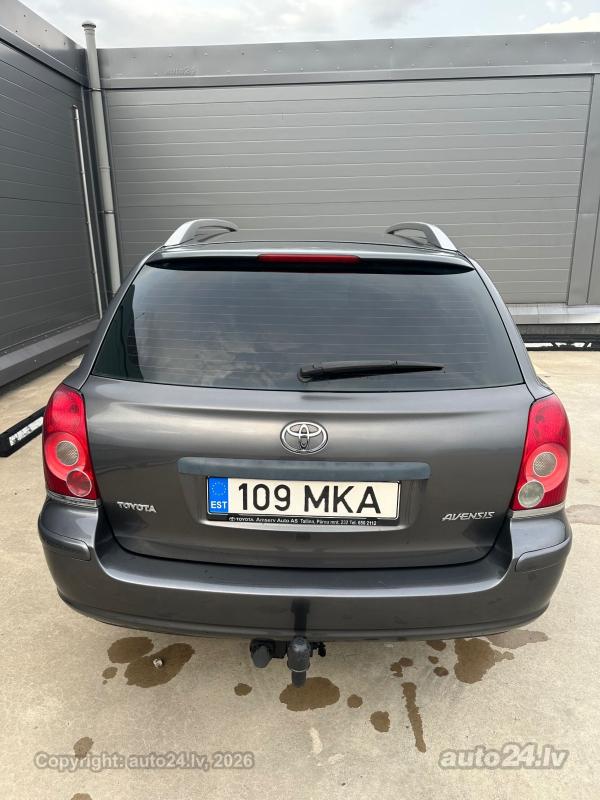 Pelēks Toyota Avensis 2007 Tallina, ar dzinēja tilpumu 1.80 L un nobraukumu 365 tūkst. km par 3200 €, foto 6 vietnē AUTOMOTO.COM.LV