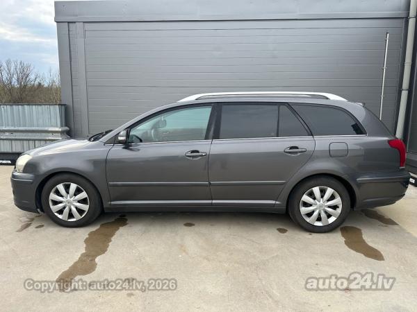 Pelēks Toyota Avensis 2007 Tallina, ar dzinēja tilpumu 1.80 L un nobraukumu 365 tūkst. km par 3200 €, foto 7 vietnē AUTOMOTO.COM.LV