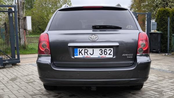 Grey Toyota Avensis 2007 in Vilnius, with an engine capacity of 2.00 L and mileage of 388 thousand km for 1999 €, photo 3 on AUTOMOTO.COM.LV
