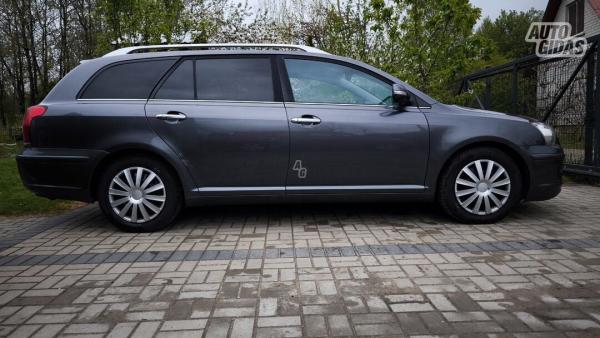 Grey Toyota Avensis 2007 in Vilnius, with an engine capacity of 2.00 L and mileage of 388 thousand km for 1999 €, photo 6 on AUTOMOTO.COM.LV