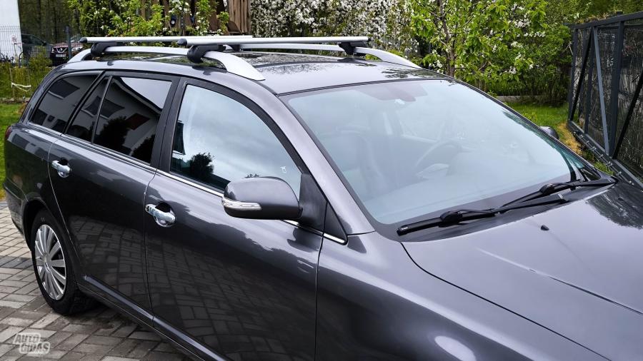 Pelēks Toyota Avensis 2007 Viļņa, ar dzinēja tilpumu 2.00 L un nobraukumu 388 tūkst. km par 1999 €, foto 20 vietnē AUTOMOTO.COM.LV