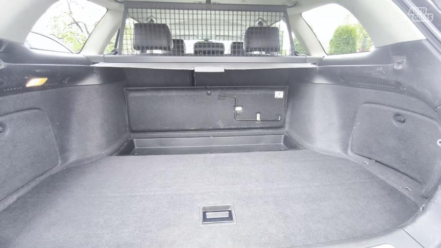 Pelēks Toyota Avensis 2007 Viļņa, ar dzinēja tilpumu 2.00 L un nobraukumu 388 tūkst. km par 1999 €, foto 25 vietnē AUTOMOTO.COM.LV