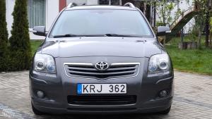Pelēks Toyota Avensis 2007 Viļņa, ar dzinēja tilpumu 2.00 L un nobraukumu 388 tūkst. km par 1999 €, foto  vietnē AUTOMOTO.COM.LV