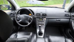 Grey Toyota Avensis 2007 in Vilnius, with an engine capacity of 2.00 L and mileage of 388 thousand km for 1999 €, photo 13 on AUTOMOTO.COM.LV