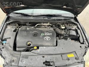 Grey Toyota Avensis 2007 in Aizkraukle, with an engine capacity of 2.20 L and mileage of 378 thousand km for 2800 €, photo 3 on AUTOMOTO.COM.LV