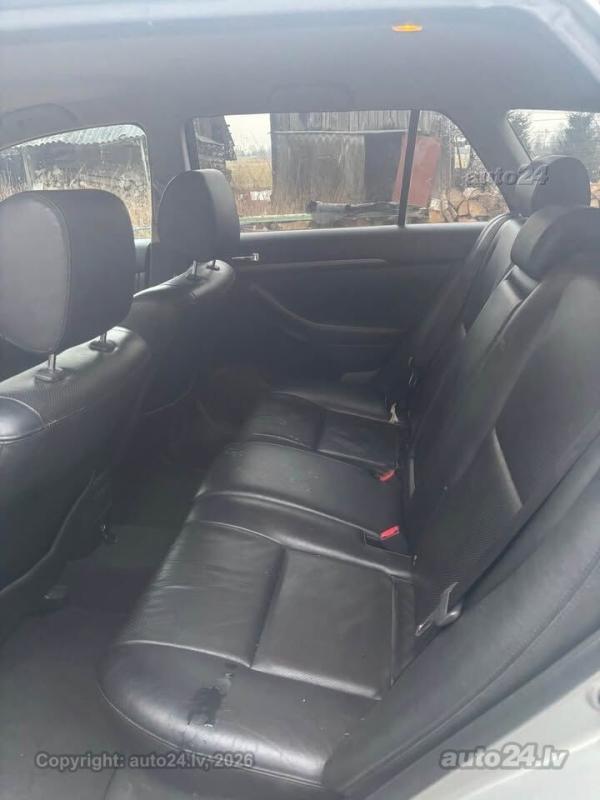 Pelēks Toyota Avensis 2007 Tallina, ar dzinēja tilpumu 2.00 L un nobraukumu 450 tūkst. km par 1400 €, foto 8 vietnē AUTOMOTO.COM.LV