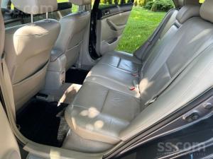 Grey Toyota Avensis 2007 in Rezekne, with an engine capacity of 2.20 L and mileage of 0 thousand km for 2950 €, photo 13 on AUTOMOTO.COM.LV