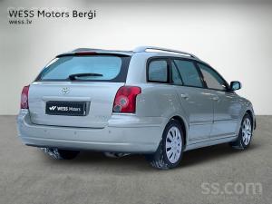 Pelēks Toyota Avensis 2007 Rīga, ar dzinēja tilpumu 2.00 L un nobraukumu 249 tūkst. km par 2990 €, foto 3 vietnē AUTOMOTO.COM.LV