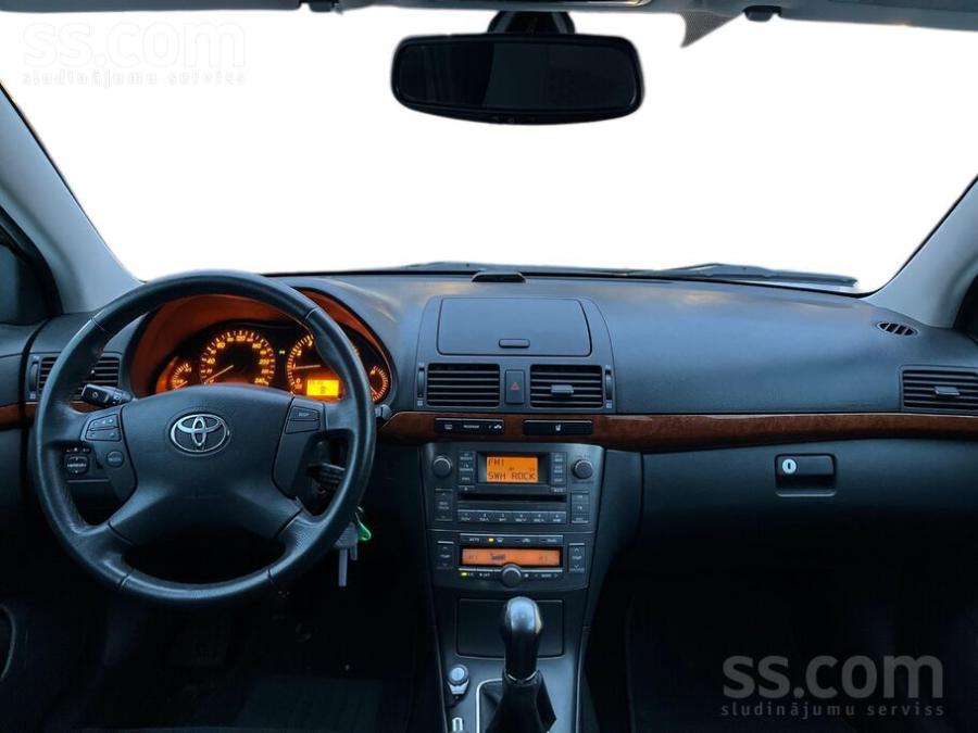 Pelēks Toyota Avensis 2007 Rīga, ar dzinēja tilpumu 2.00 L un nobraukumu 249 tūkst. km par 2990 €, foto 9 vietnē AUTOMOTO.COM.LV