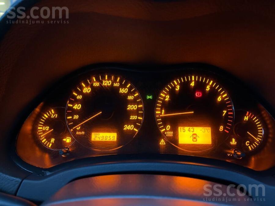 Pelēks Toyota Avensis 2007 Rīga, ar dzinēja tilpumu 2.00 L un nobraukumu 249 tūkst. km par 2990 €, foto 13 vietnē AUTOMOTO.COM.LV