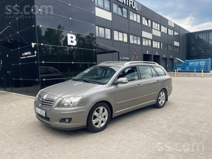 Grey Toyota Avensis 2007 in Riga, with an engine capacity of 1.80 L and mileage of 0 thousand km for 2250 €, photo 1 on AUTOMOTO.COM.LV