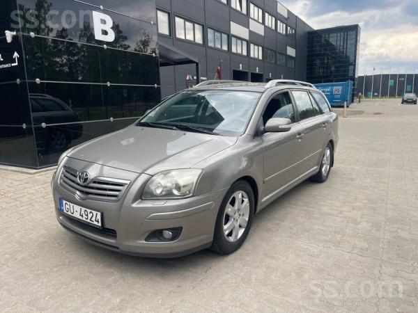 Серый Тойота Авенсис 2007 в Рига, объемом двигателя 1.80 л и пробегом 0 тыс. км за 2250 €, фото 4 на AUTOMOTO.COM.LV