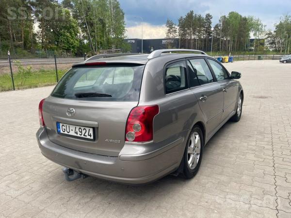 Серый Тойота Авенсис 2007 в Рига, объемом двигателя 1.80 л и пробегом 0 тыс. км за 2250 €, фото 10 на AUTOMOTO.COM.LV