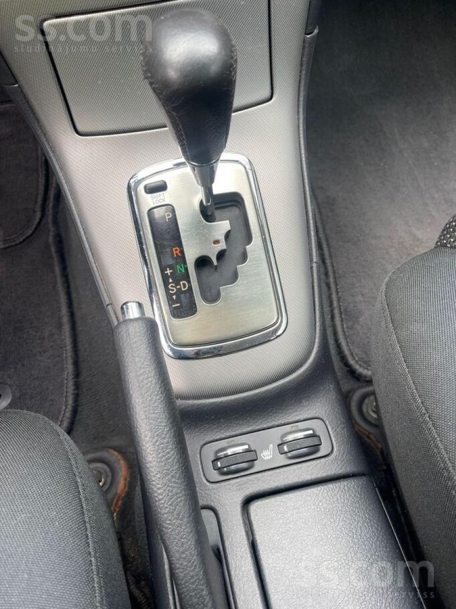 Grey Toyota Avensis 2007 in Riga, with an engine capacity of 1.80 L and mileage of 0 thousand km for 2250 €, photo 13 on AUTOMOTO.COM.LV
