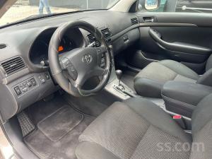Grey Toyota Avensis 2007 in Riga, with an engine capacity of 1.80 L and mileage of 0 thousand km for 2250 €, photo 16 on AUTOMOTO.COM.LV