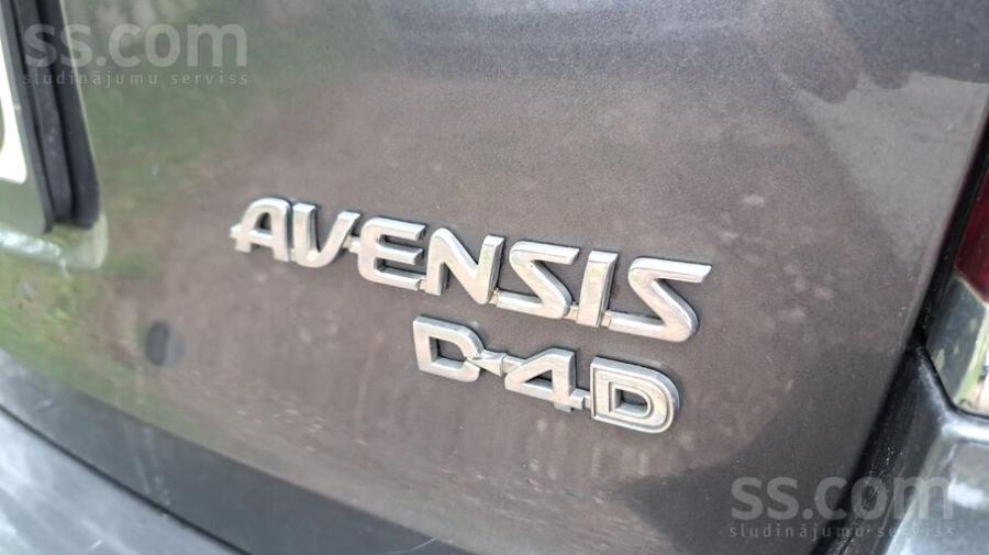 Pelēks Toyota Avensis 2007 Daugavpils, ar dzinēja tilpumu 2.20 L un nobraukumu 391 tūkst. km par 1550 €, foto 6 vietnē AUTOMOTO.COM.LV