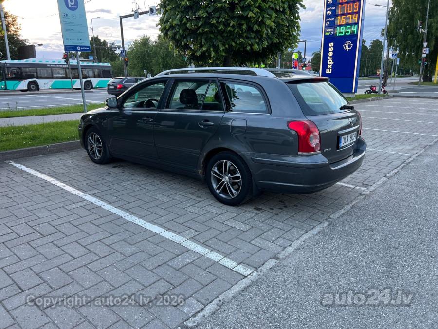 Pelēks Toyota Avensis 2007 Tallina, ar dzinēja tilpumu 2.00 L un nobraukumu 260 tūkst. km par 1750 €, foto 5 vietnē AUTOMOTO.COM.LV