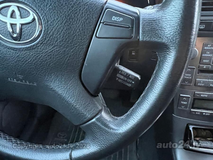 Pelēks Toyota Avensis 2007 Tallina, ar dzinēja tilpumu 2.00 L un nobraukumu 260 tūkst. km par 1750 €, foto 8 vietnē AUTOMOTO.COM.LV