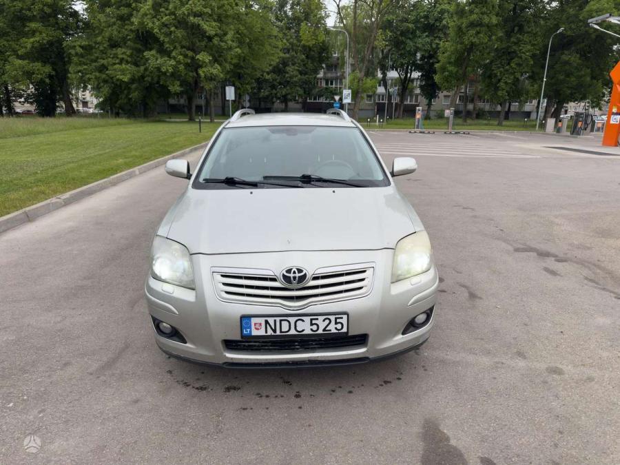 Grey Toyota Avensis 2007 in Klaipeda, with an engine capacity of 2.00 L and mileage of 417 thousand km for 1200 €, photo 7 on AUTOMOTO.COM.LV