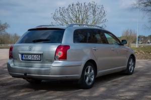 Grey Toyota Avensis 2007 in Grobiņa, with an engine capacity of 2.20 L and mileage of 390 thousand km for 2290 €, photo 5 on AUTOMOTO.COM.LV