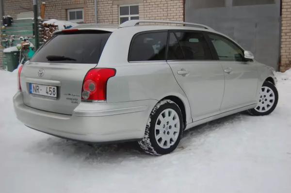 Серый Тойота Авенсис 2007 в Екабпилс, объемом двигателя 2.00 л и пробегом 243 тыс. км за 3990 €, фото 2 на AUTOMOTO.COM.LV