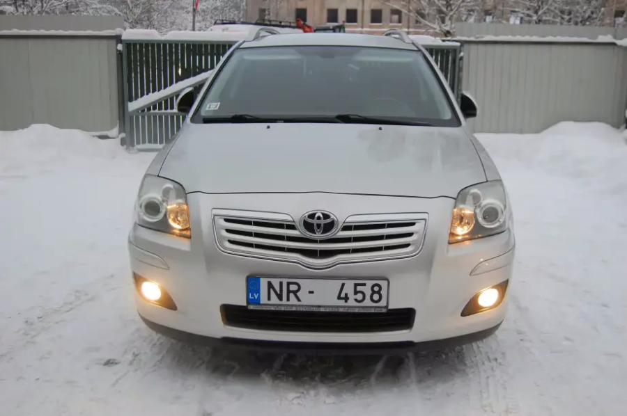 Серый Тойота Авенсис 2007 в Екабпилс, объемом двигателя 2.00 л и пробегом 243 тыс. км за 3990 €, фото 5 на AUTOMOTO.COM.LV