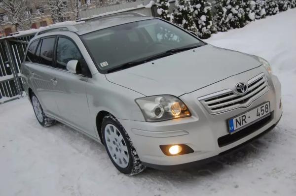 Серый Тойота Авенсис 2007 в Екабпилс, объемом двигателя 2.00 л и пробегом 243 тыс. км за 3990 €, фото 5 на AUTOMOTO.COM.LV
