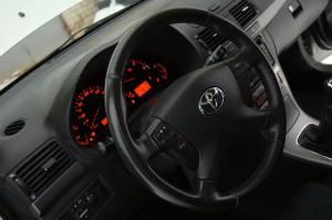 Серый Тойота Авенсис 2007 в Екабпилс, объемом двигателя 2.00 л и пробегом 243 тыс. км за 3990 €, фото 17 на AUTOMOTO.COM.LV