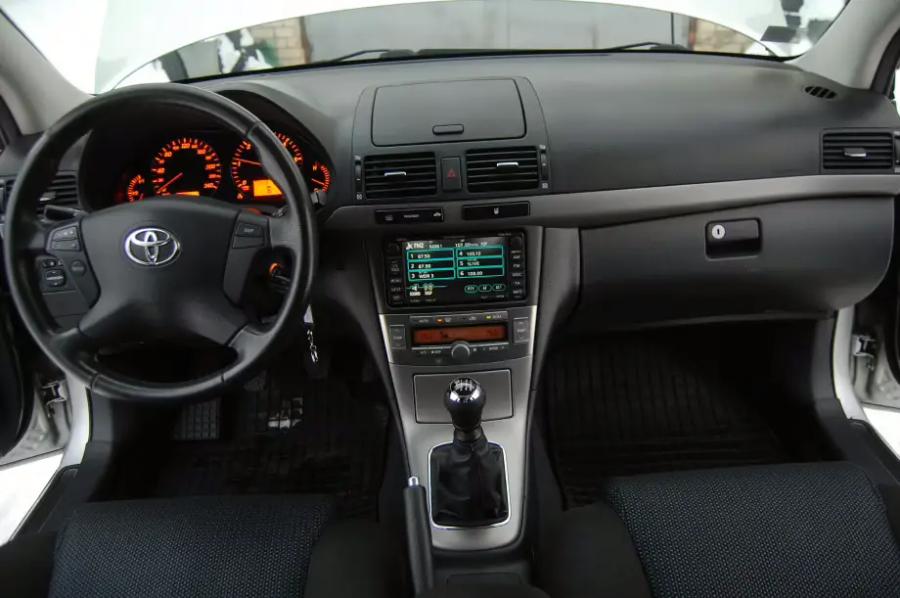 Серый Тойота Авенсис 2007 в Екабпилс, объемом двигателя 2.00 л и пробегом 243 тыс. км за 3990 €, фото 19 на AUTOMOTO.COM.LV