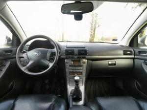 Серый Тойота Авенсис 2007 в Кулдига, объемом двигателя 2.00 л и пробегом 346 тыс. км за 2300 €, фото 7 на AUTOMOTO.COM.LV