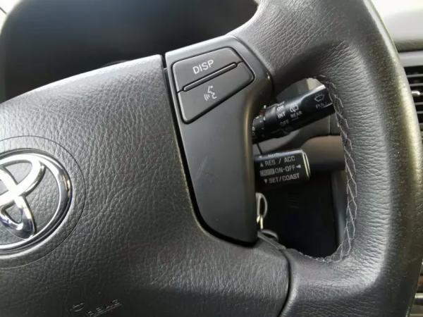 Серый Тойота Авенсис 2007 в Кулдига, объемом двигателя 2.00 л и пробегом 346 тыс. км за 2300 €, фото 10 на AUTOMOTO.COM.LV
