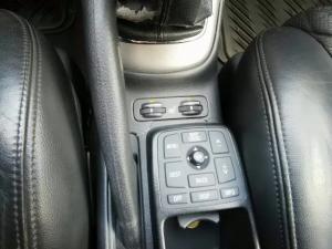 Серый Тойота Авенсис 2007 в Кулдига, объемом двигателя 2.00 л и пробегом 346 тыс. км за 2300 €, фото 13 на AUTOMOTO.COM.LV