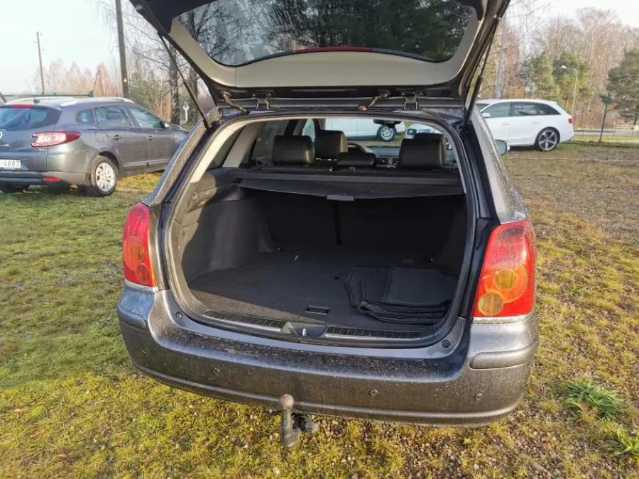 Серый Тойота Авенсис 2007 в Кулдига, объемом двигателя 2.00 л и пробегом 346 тыс. км за 2300 €, фото 16 на AUTOMOTO.COM.LV
