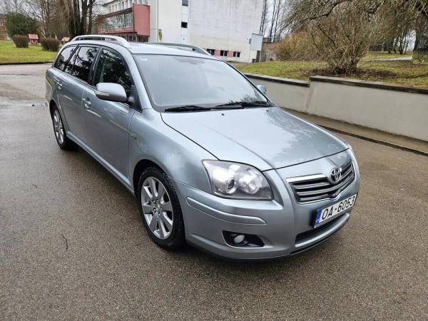Grey Toyota Avensis 2007 in Jekabpils, with an engine capacity of 2.20 L and mileage of 244 thousand km for 3690 €, photo 3 on AUTOMOTO.COM.LV