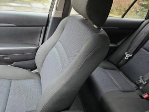 Pelēks Toyota Avensis 2007 Jēkabpils, ar dzinēja tilpumu 2.20 L un nobraukumu 244 tūkst. km par 3690 €, foto 28 vietnē AUTOMOTO.COM.LV