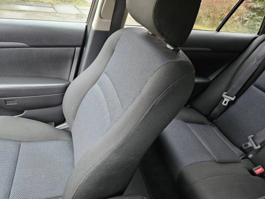 Pelēks Toyota Avensis 2007 Jēkabpils, ar dzinēja tilpumu 2.20 L un nobraukumu 244 tūkst. km par 3690 €, foto 28 vietnē AUTOMOTO.COM.LV