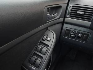 Pelēks Toyota Avensis 2007 Jēkabpils, ar dzinēja tilpumu 2.20 L un nobraukumu 244 tūkst. km par 3690 €, foto 29 vietnē AUTOMOTO.COM.LV