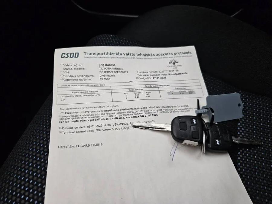 Pelēks Toyota Avensis 2007 Jēkabpils, ar dzinēja tilpumu 2.20 L un nobraukumu 244 tūkst. km par 3690 €, foto 33 vietnē AUTOMOTO.COM.LV