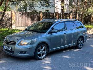 Серый Тойота Авенсис 2007 в Рига, объемом двигателя 2.20 л и пробегом 377 тыс. км за 1000 €, фото  на AUTOMOTO.COM.LV